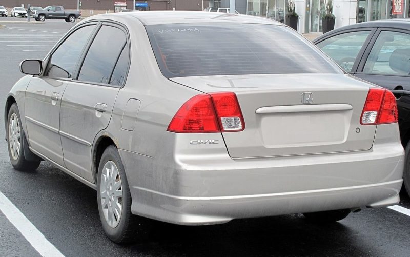 Está pensando em comprar um Honda Civic G7?