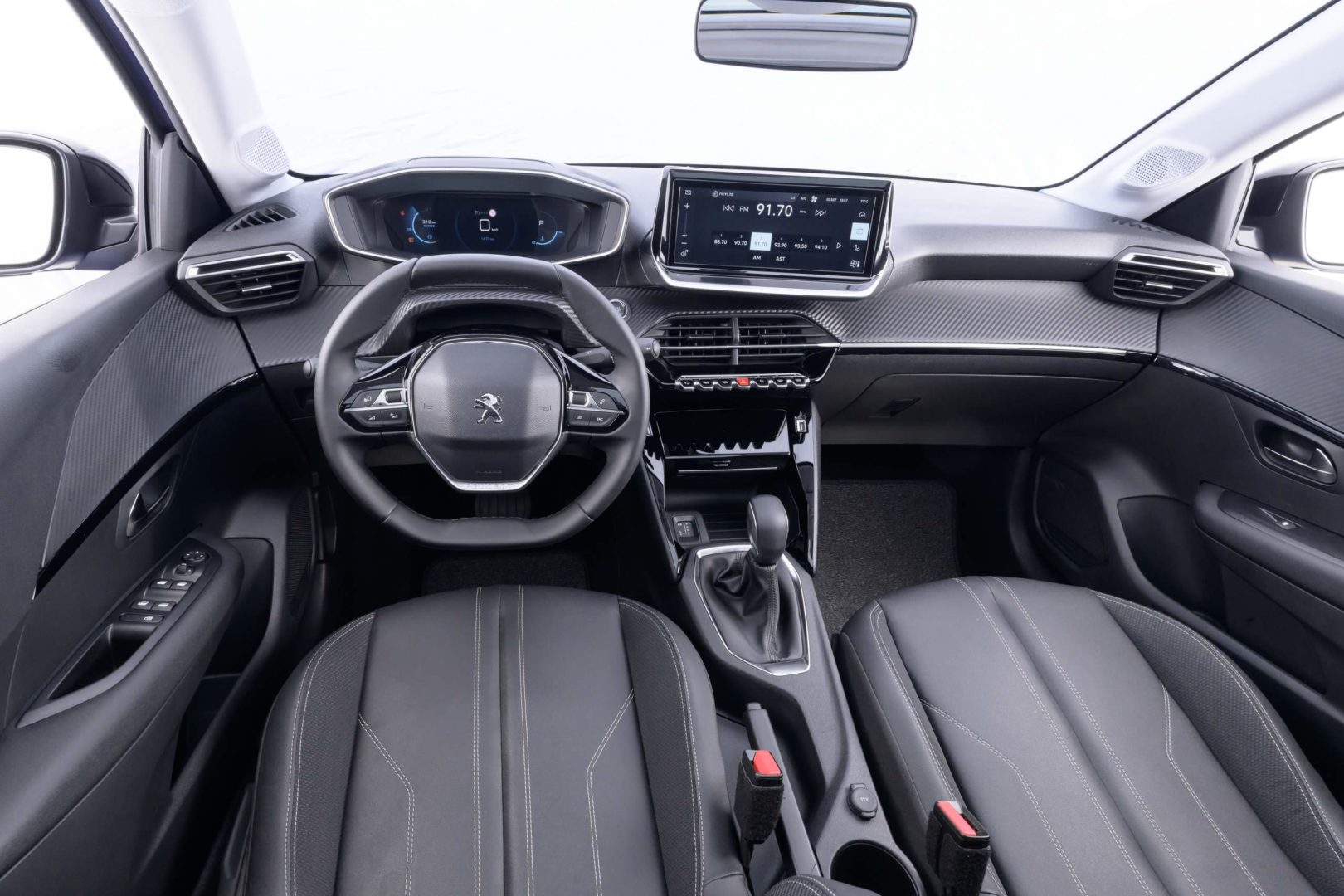 Foto do Interior do Peugeot 208 Griffe