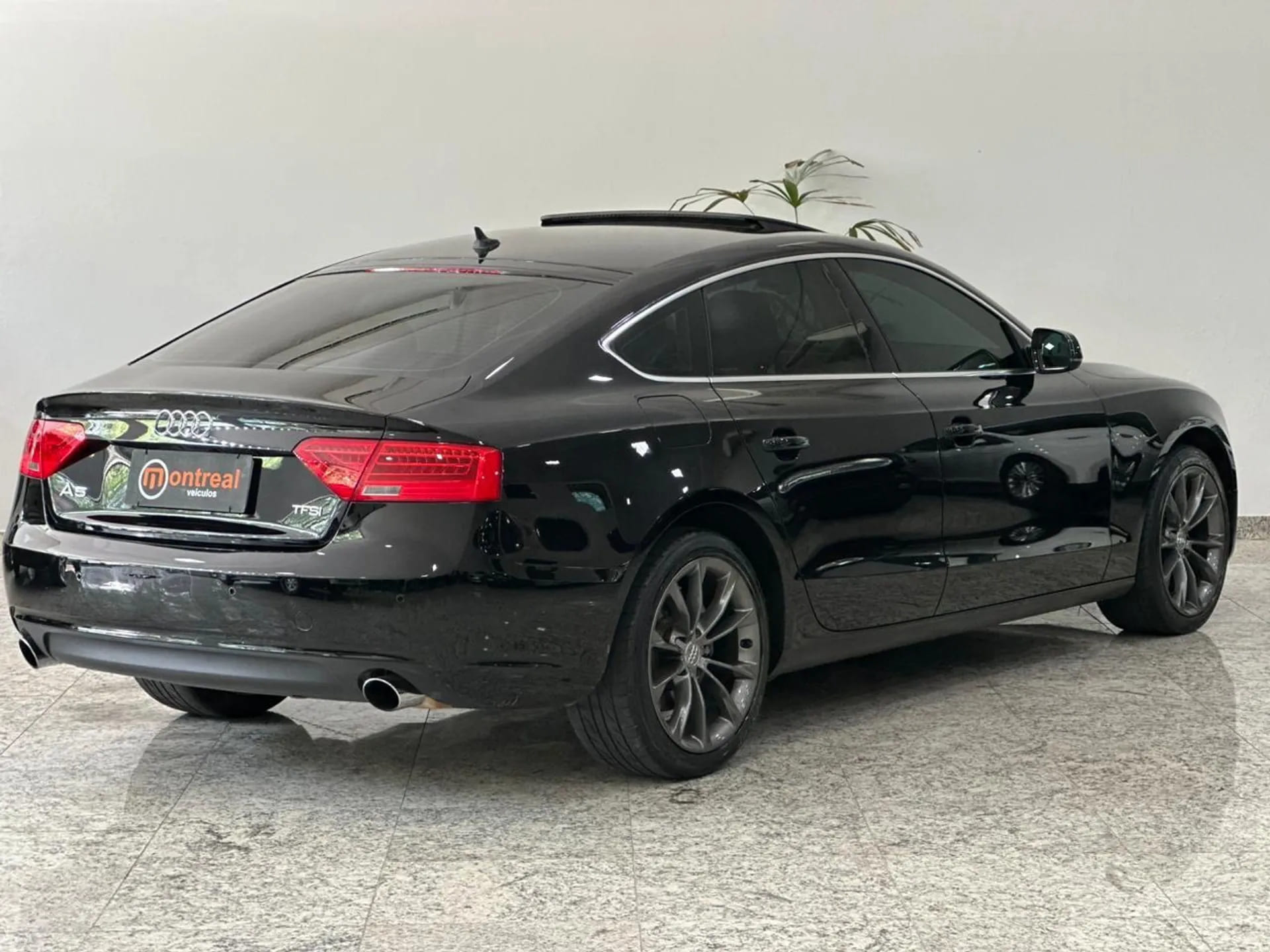 Foto Montreal/Veículos