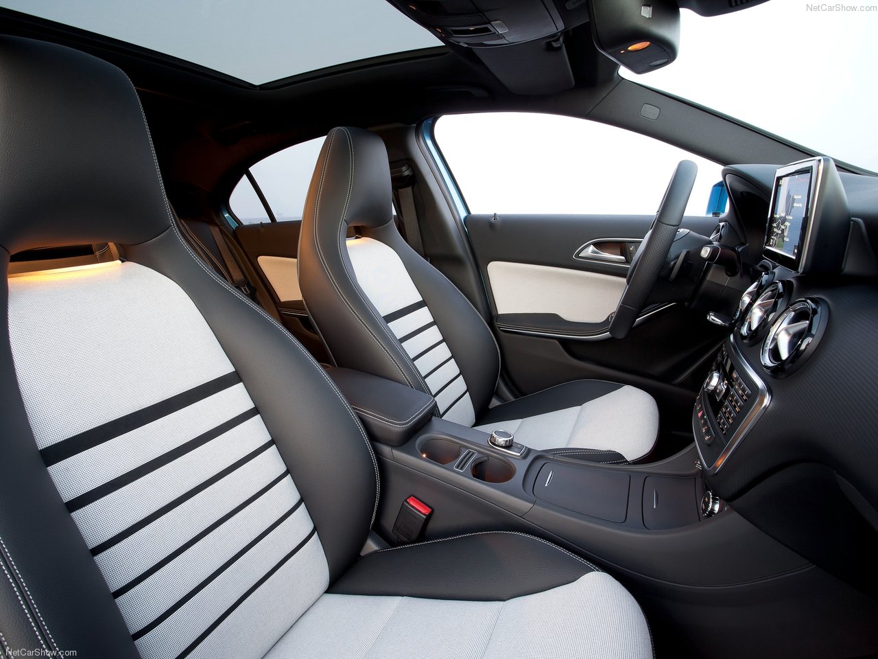 Foto dos exibindo os bancos do A 200.