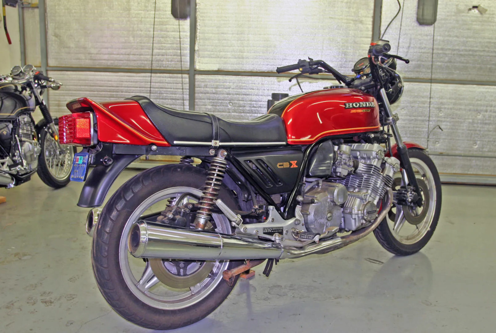 Foto traseira da Honda CBX 1050 1979