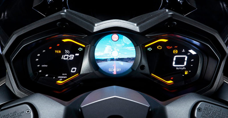 Comprimento: 2222 mm Largura: 795 mm Peso: 241 kg