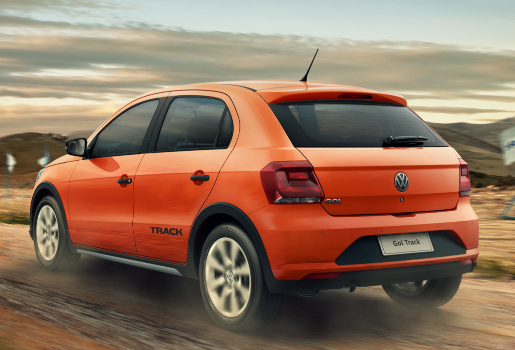 Foto traseira do Volkswagen Gol Track (2017-2018).